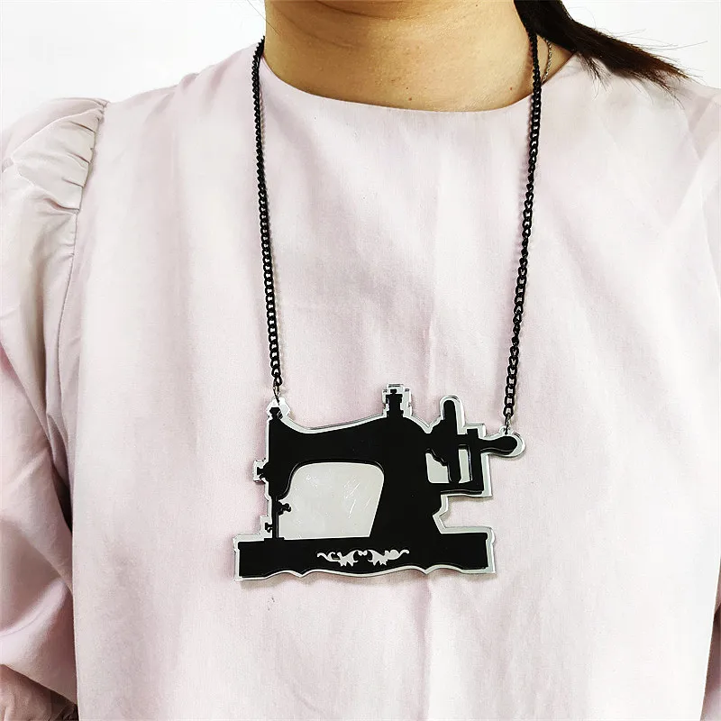 KUGUYS Vintage Sewing Machine Pendant Necklaces for Women Black Acrylic ...