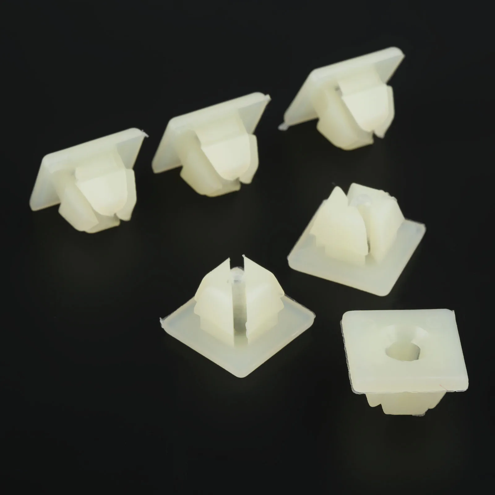 50Pcs 4755299 3907444 Bumper License Plate Nut Bracket Clip For A11719 ...