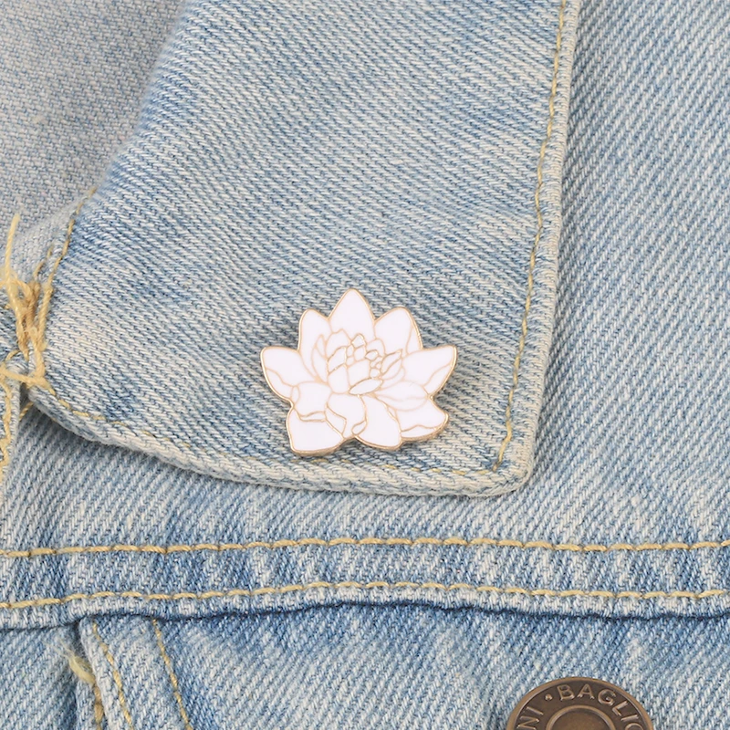Buddhism White Lotus Flower Enamel Pin Floral Plant Brooches Denim Coat ...
