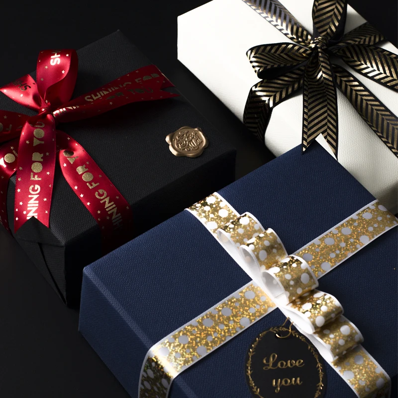 Christmas Wrapping Paper | Gift Wrapping Paper | Craft Papers | Flax ...