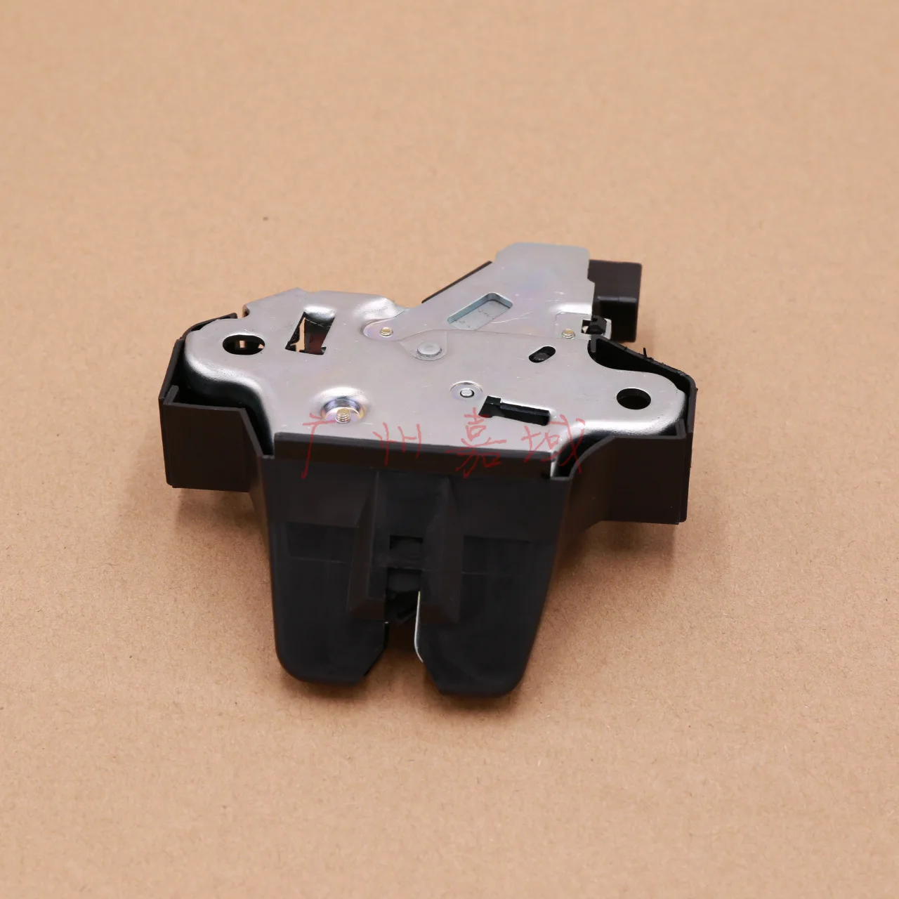 Напрямую от производителя продажи Camry ACV40 багажный замок машина ...