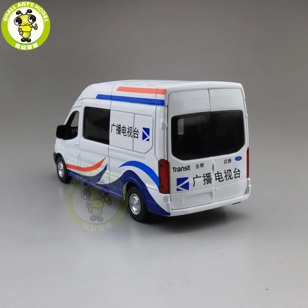 1/35 Ford Transit Van Cargo MPV литая модель автомобиля игрушки для ...