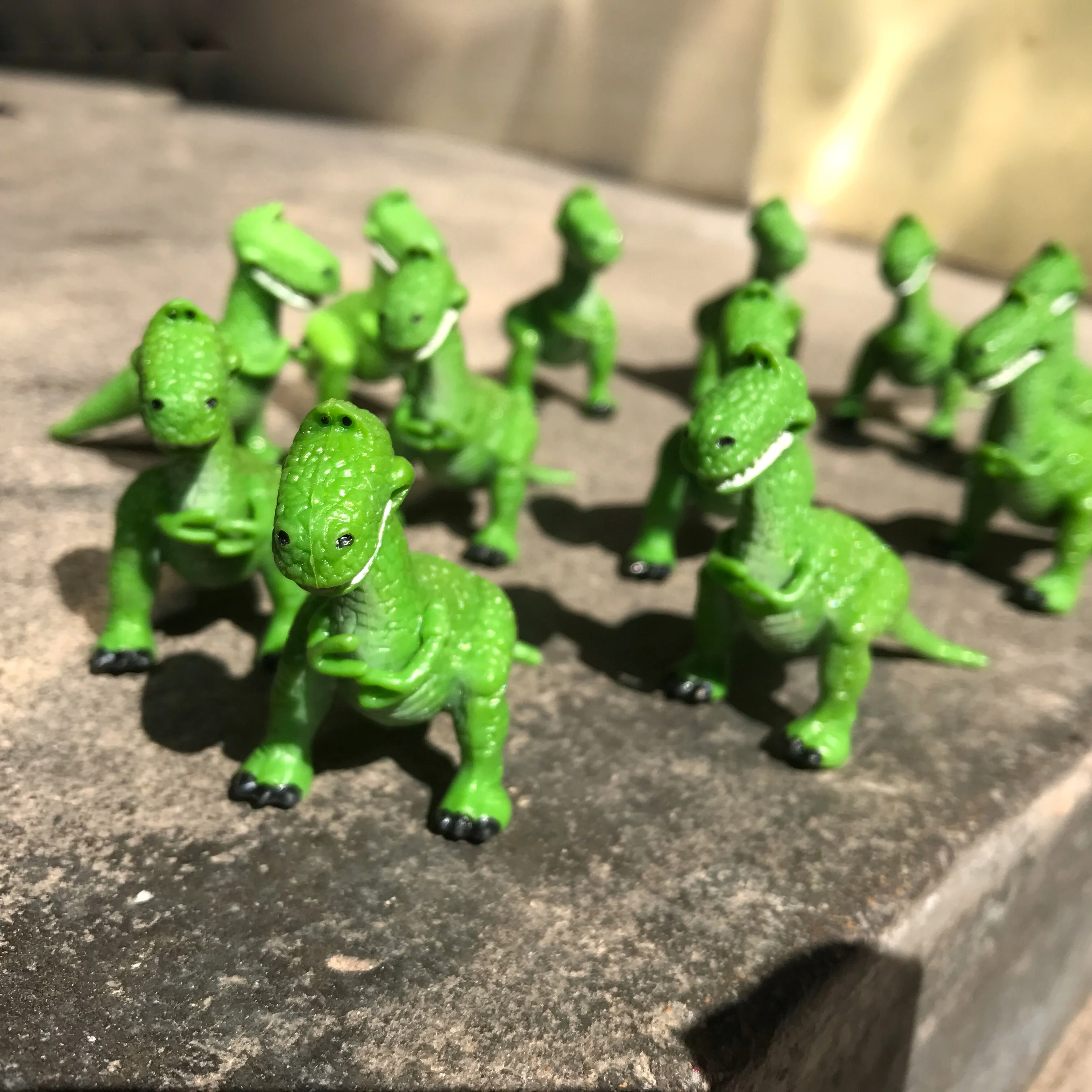 1 pcs Toy Story Mini Rex dinosaur Miniature action figure Capsule toys ...