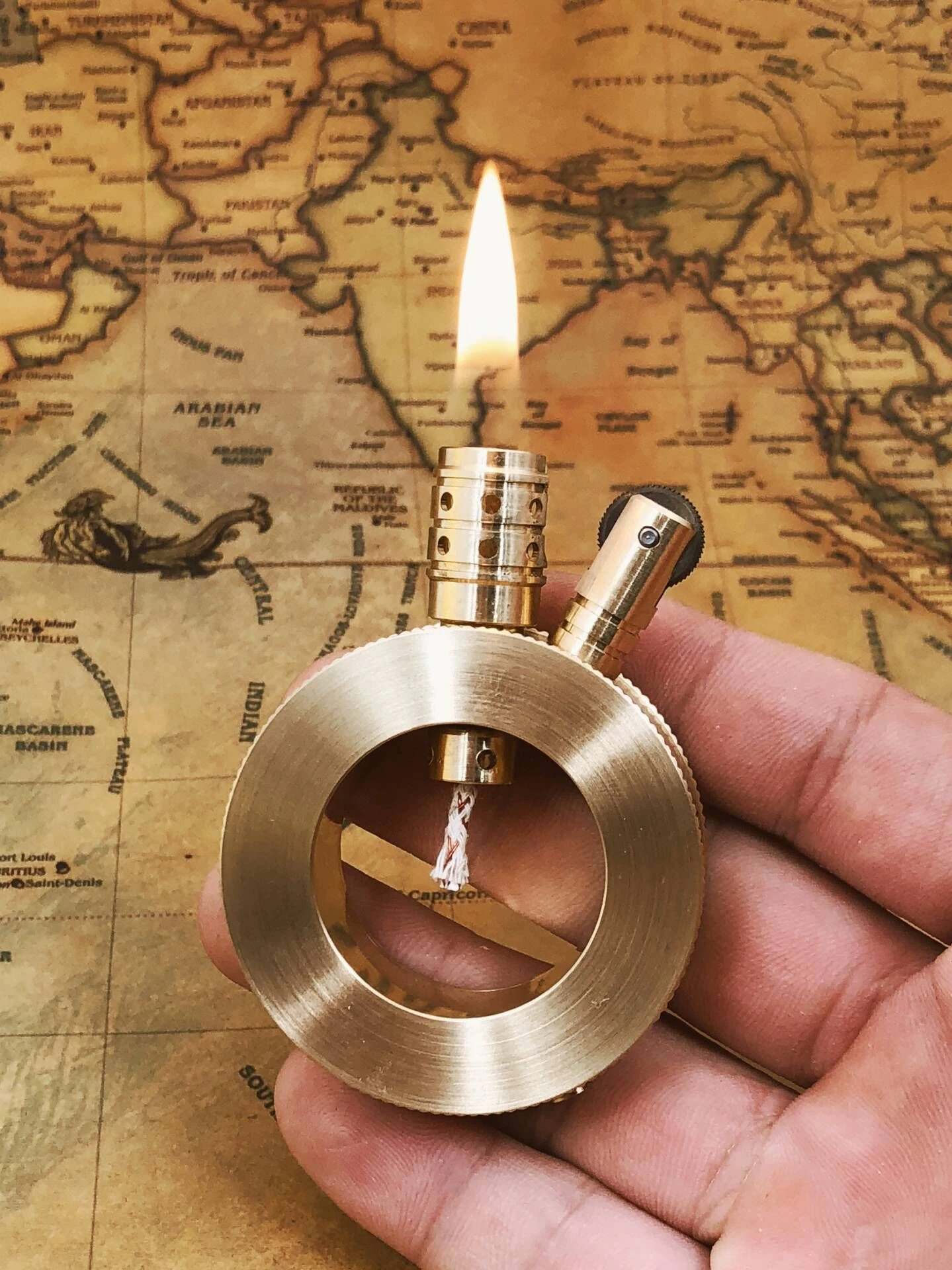 Art & Collectibles Tobacciana Lighters Transparent Visible Oil Tank ...