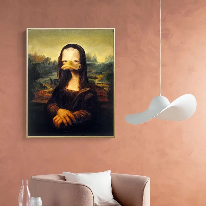 Mona Lisa Selfie Duck Face