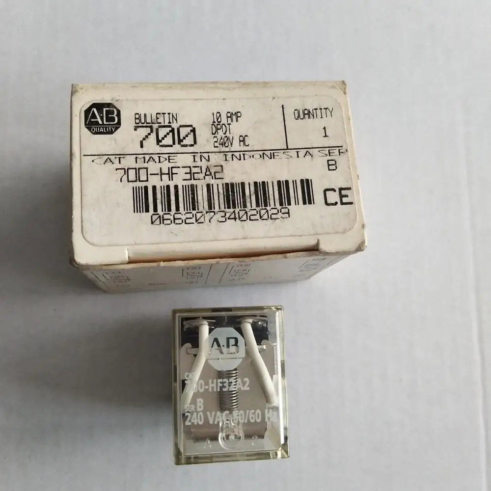 CAT-700-HF32A2-700-HF32A1-Intermediate-Relay-10A-240VAC-50-60Hz.jpg