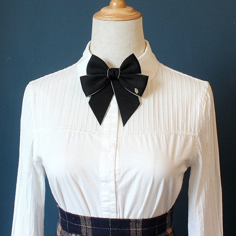 Tie Collar Attached Shirt Women