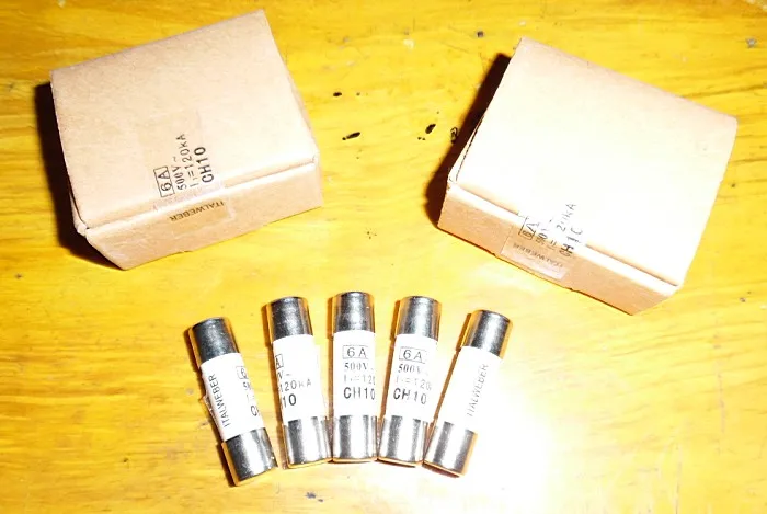 Fuses: ITALWEBER CH10 6A 500V gG 1421006 / CH10 2A 1421002 / CH10 4A ...