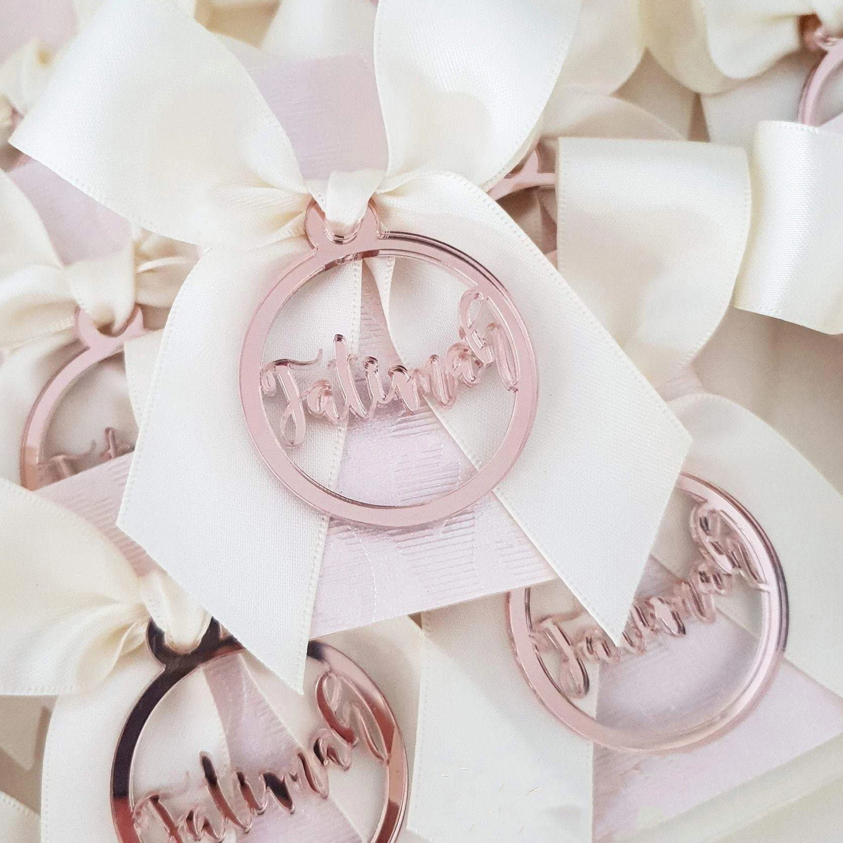 50 Pcs Personalized Laser Cut Baby Name Rose Gold Mirror Round Decor ...