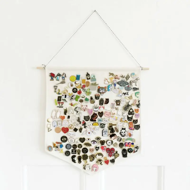 Pin Wall Display Banner Enamel Lapel Badge Flag Canvas Wall Banner Room ...