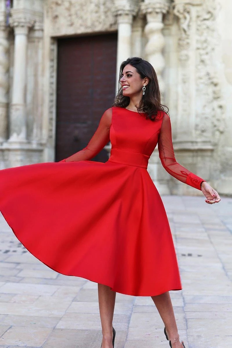 Comment Porter La Robe Rouge En Restant Chic Et Tendance | atelier-yuwa ...