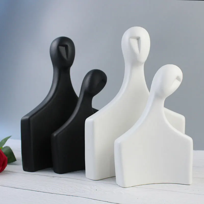 Art & Collectibles Figurine ceramic The Bowler character Figurines ...