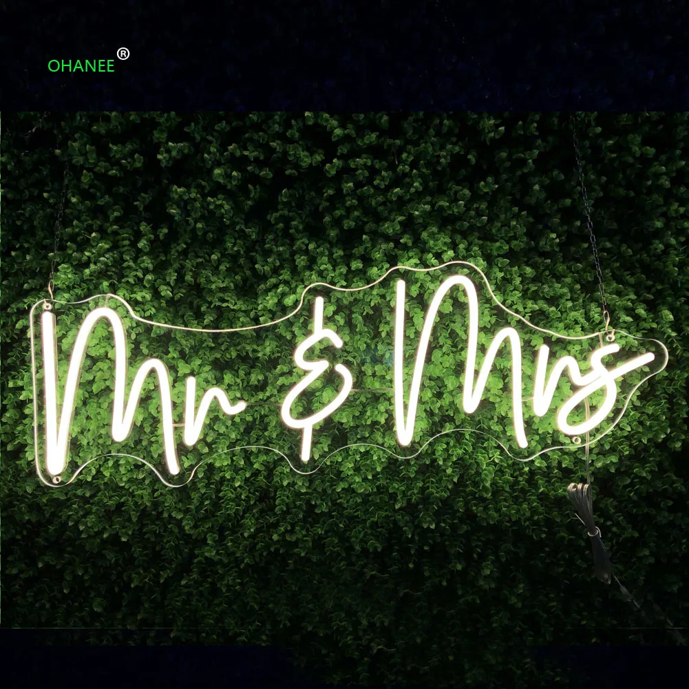Wall Décor Mr & Mrs LED Neon Sign Signs Home & Living etna.com.pe