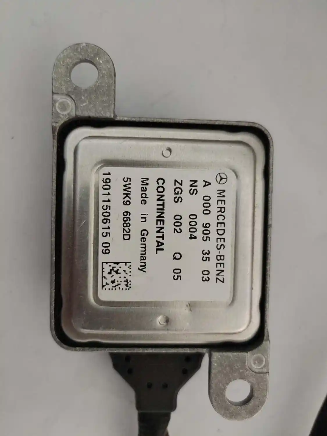 A0009054310 Lambdasonde NOX Sensor für Mercedes Benz W218 W212 W207 ...