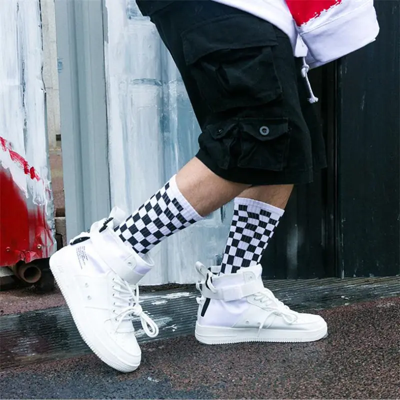 FREE SHIPPING Hip Hop Trend Checkerboard Socks JKP4511
