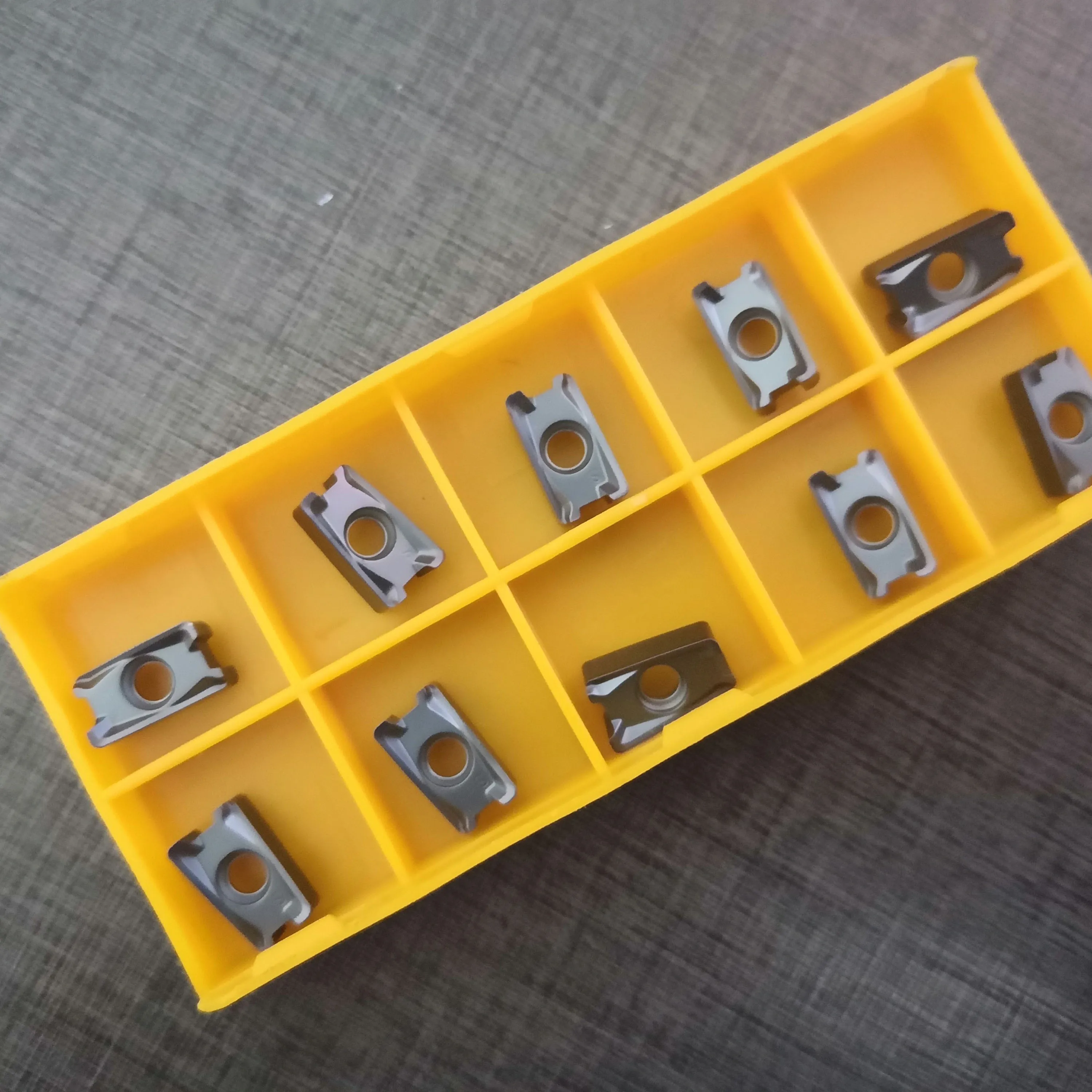 KENNAMETAL adapter， M4 R0.8 LNMU110408 Fast and efficient cutting ...