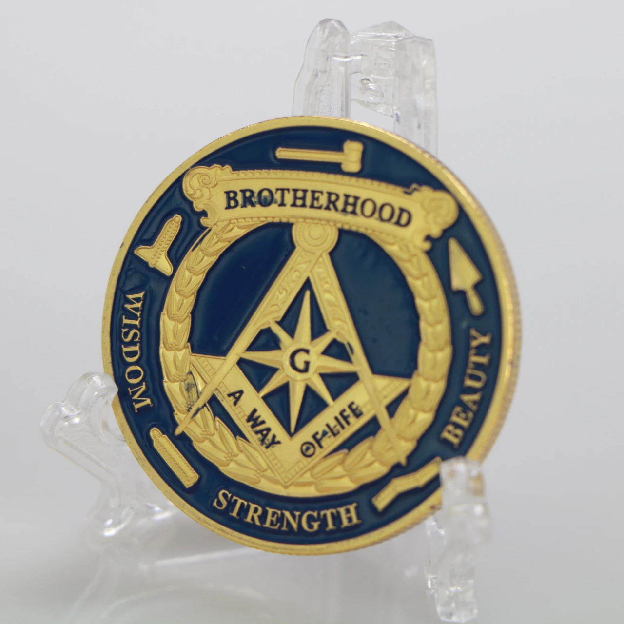 Masonic-Eye-Gold-Plated-Coin-United-States-Brotherhood-Challenge-Coins ...