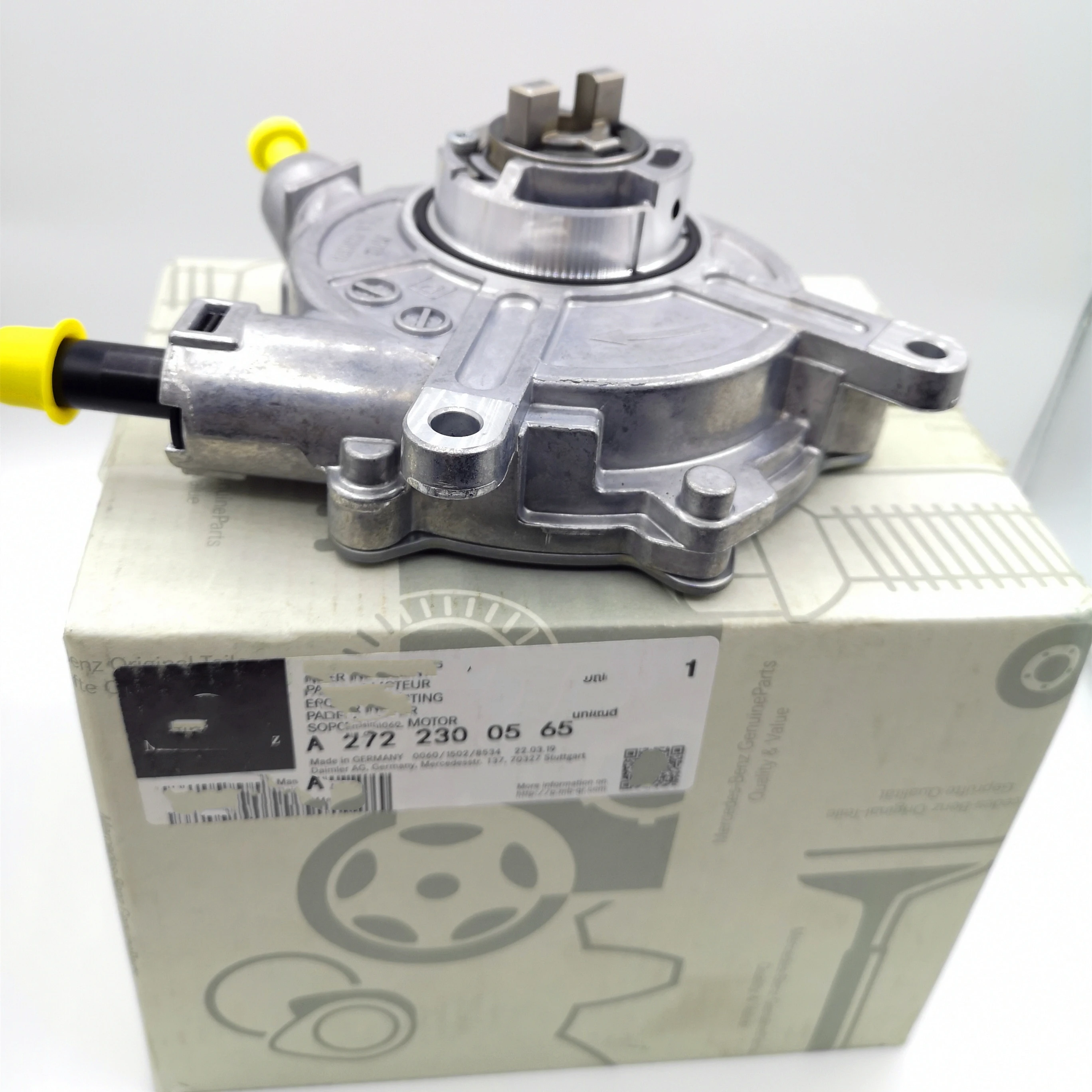 메르세데스 벤츠 엔진 진공 펌프 독일 정품 OE 2722300565 C230 C280 C300 C350 CL350 E350 ...