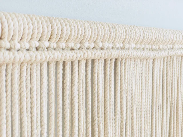 White Macrame Wall Hanging | Macrame-design.com