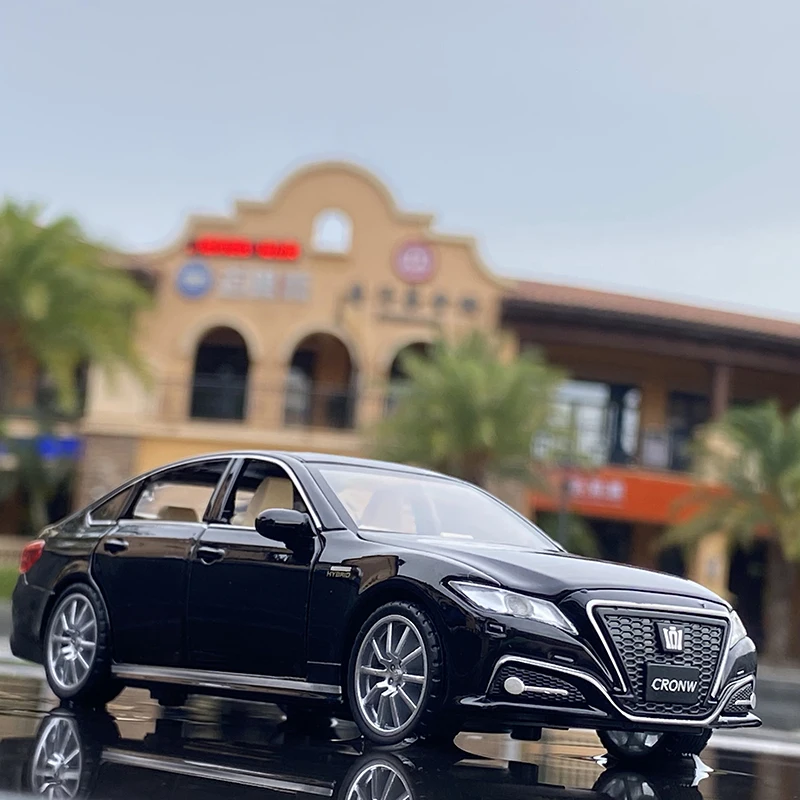 1-32-CROWN-Car-Model-Sound-and-light-Alloy-Die-Cast-Classic-Luxury-Cars ...