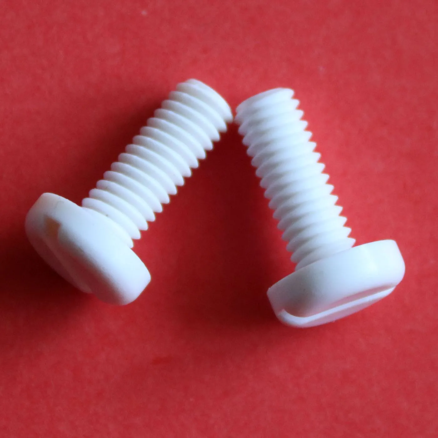 PPS-plastic-screw-M6-M8-size-slotted-round-head-male-bolt-thread-pitch ...