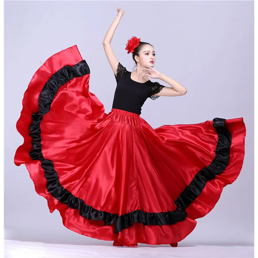 Traditional Spanish Dress Dance