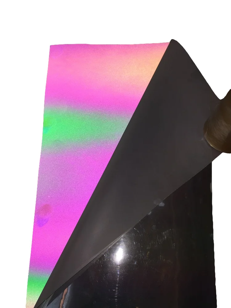 137Cm * 100Cm Reflektif Iridescence Ruang Warna PU Kulit Kain Reflektif ...