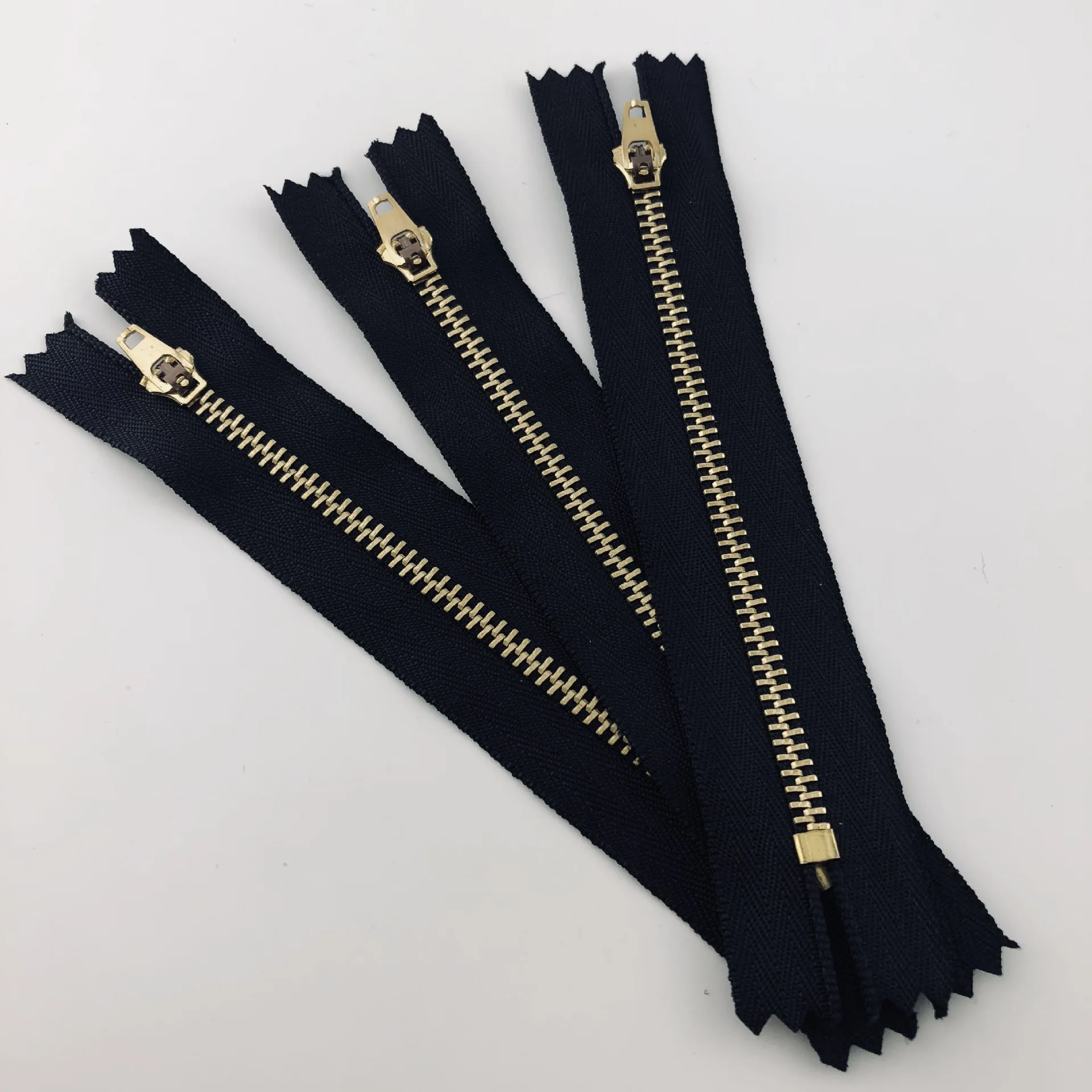5pcs-4-Copper-Zipper-Black-Zipper-Tape-Jeans-Zippers-Fastener-Casual ...