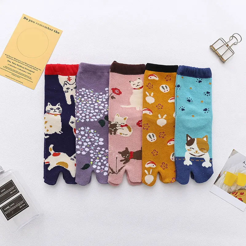 Women-Tabi-Two-Toed-Socks-Cartoon-Printed-Cute-Spring-Autumn-Winter ...