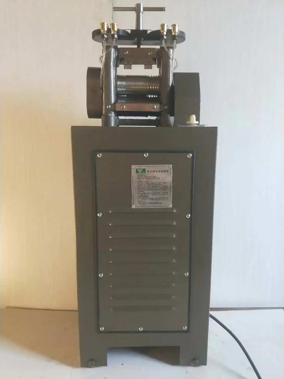 220V-Electric-rolling-mill-for-jewelry-gold-silver-making.jpg