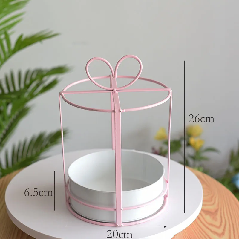 Металлическая корзина для цветов Любовь позолоченный Геометрическая ...