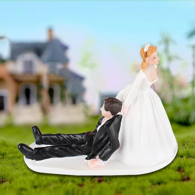 Wedding Cake Topper Cartoon