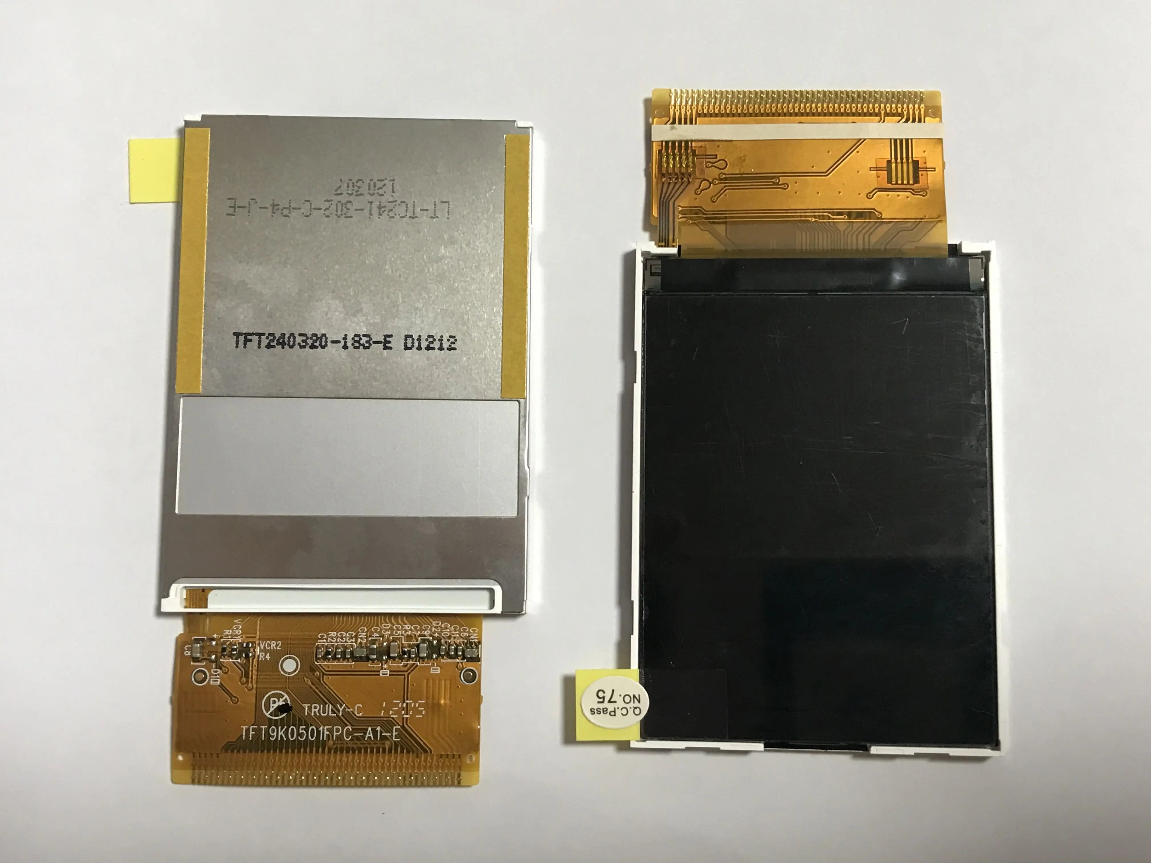 LCD New Ones TFT240320-183-E TFT9K0501FPC-A1-E