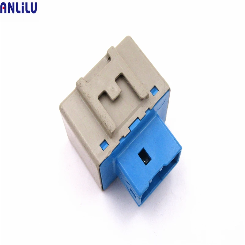 Auto Flasher Relay 12V 81980-46010 066500-5531 Suitable for Hiace
