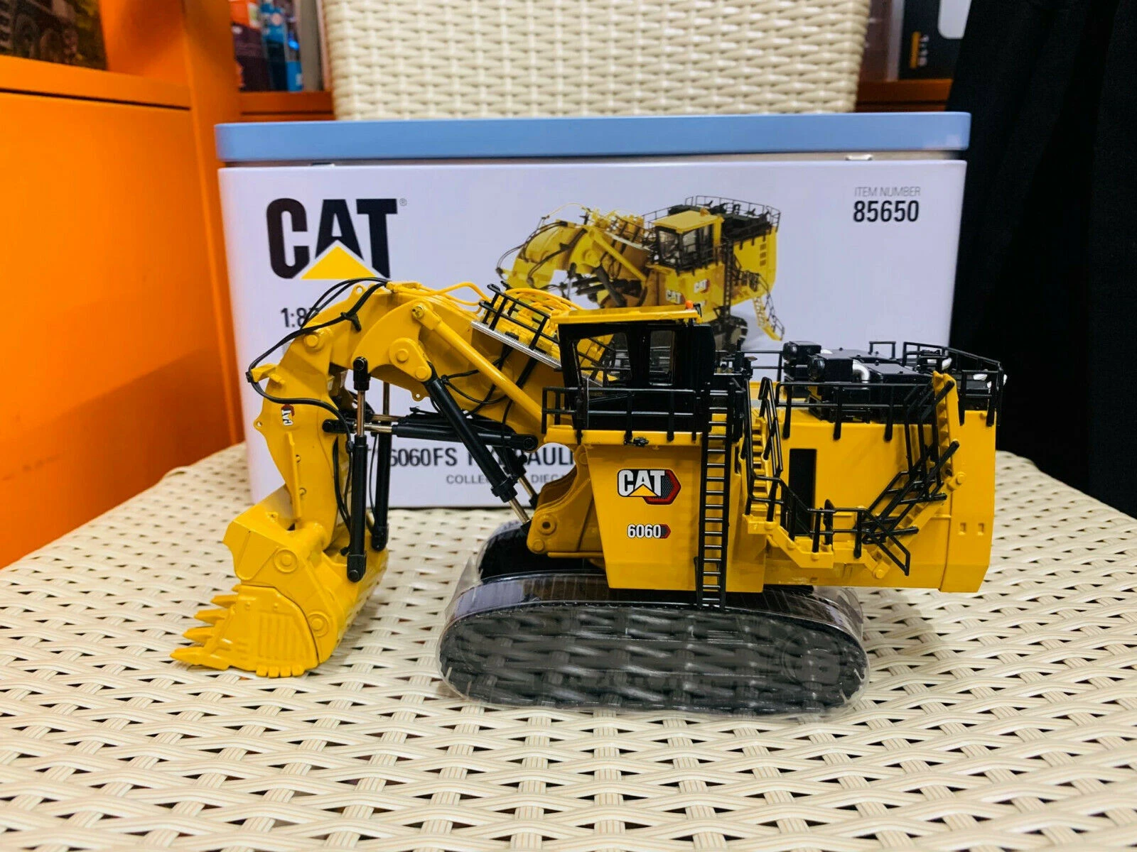 Caterpillar Cat 6060fs Hydraulic Mining Front Shovel 1:87 Diecast ...