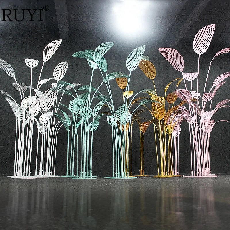 Stage Tree Props: The Ultimate Guide to Wrought Iron Banana Tree Leaf ...