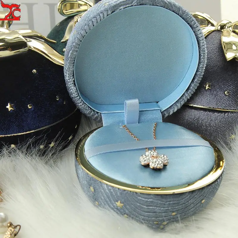 Blue Round Jewelry Boxes