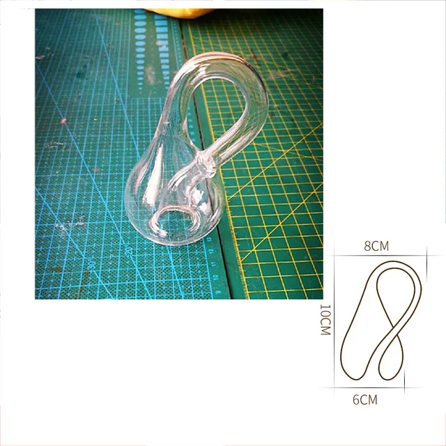 Four-dimensional space Klein bottle - FunToyLab
