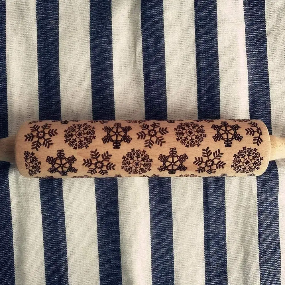 35X5cm Embossed Christmas Rolling Pin Snowflake Engraved Pattern Roller ...