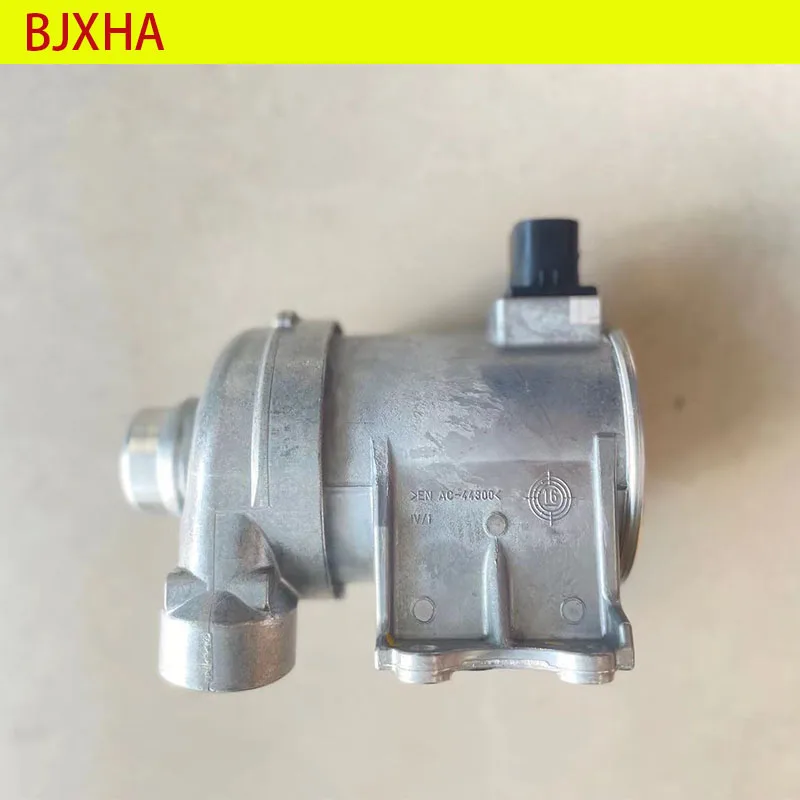 31368715 702702580 31368419 Electric Water Pump For Volvo S80 2.0T