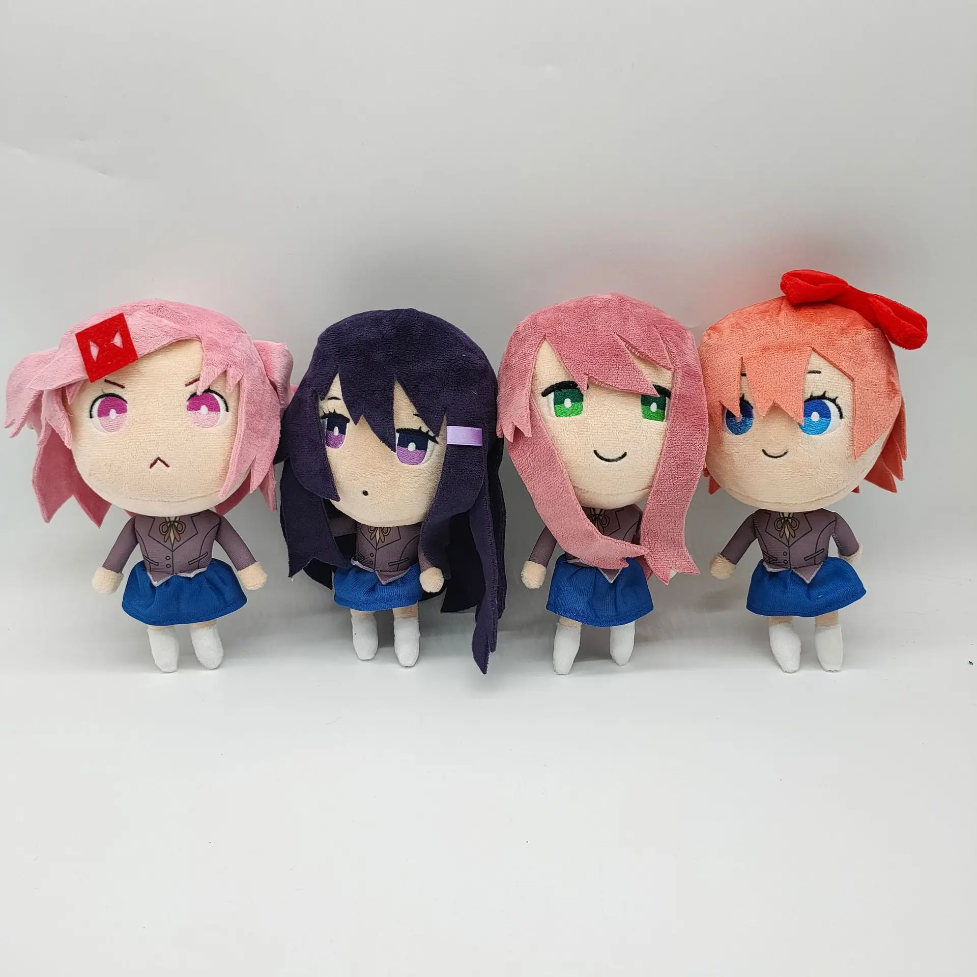 Doki doki literature club figures - fooye