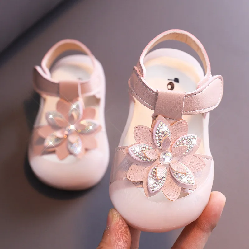 Child Baby Soft Bottom Flat Beach Shoes Baby Sandals 2023 Summer New Girls Baotou Sandals ...
