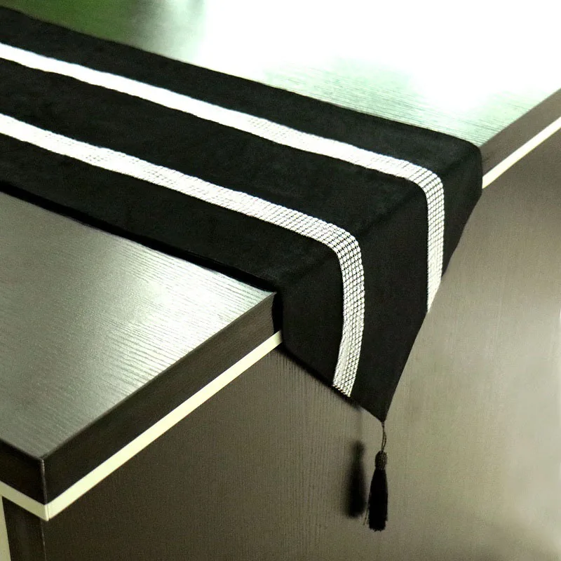 32-X-250cm-Black-Table-Runner-with-Tassels-for-Dining-Table-Wedding ...