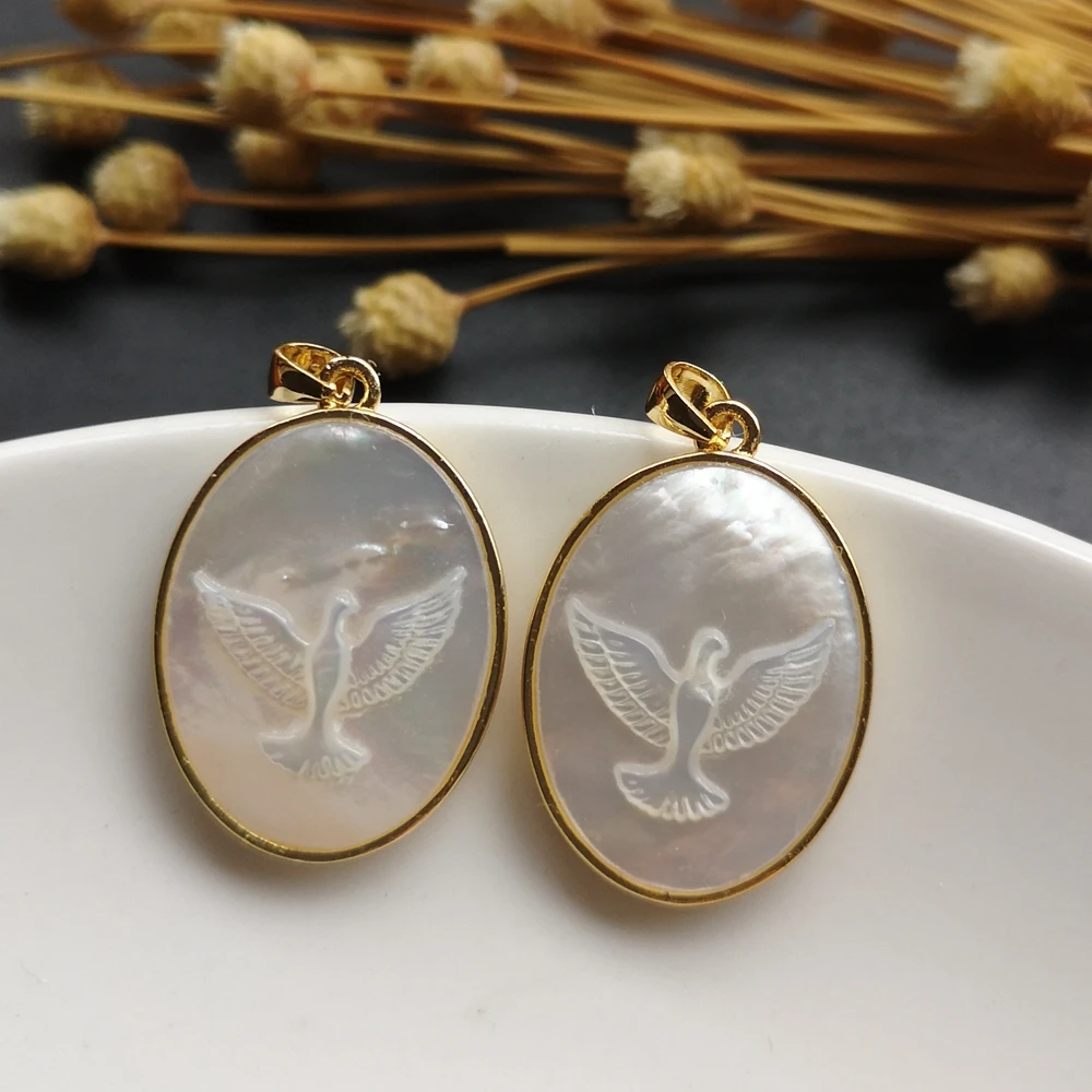 50pcs/lot 16x24mm Natural Holy Spirit Mother of Pearl Shell Pendant ...
