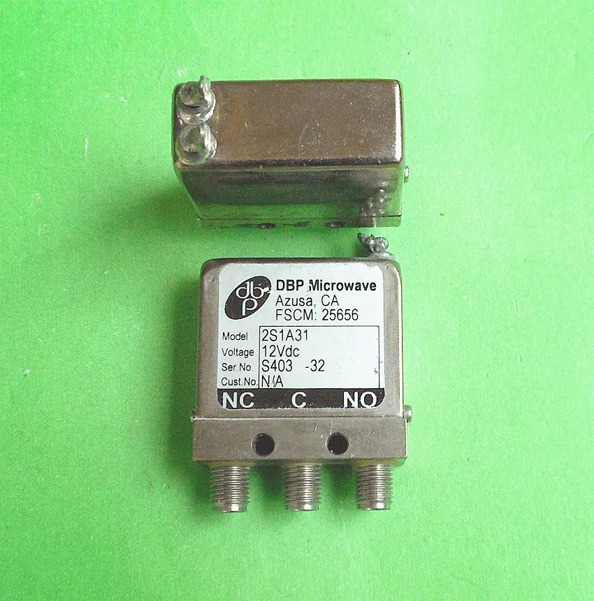 CCR-33S80-RN-1-12V-DC-18GHz-SMA-single-pole-double-throw-switch.jpg