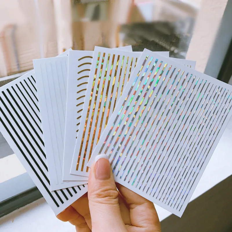 1pc 골드 스트라이프 네일 스티커 크롬 테이프 3d 8 색 라인 스티커 Diy 손톱을위한 금속 스티커 Art