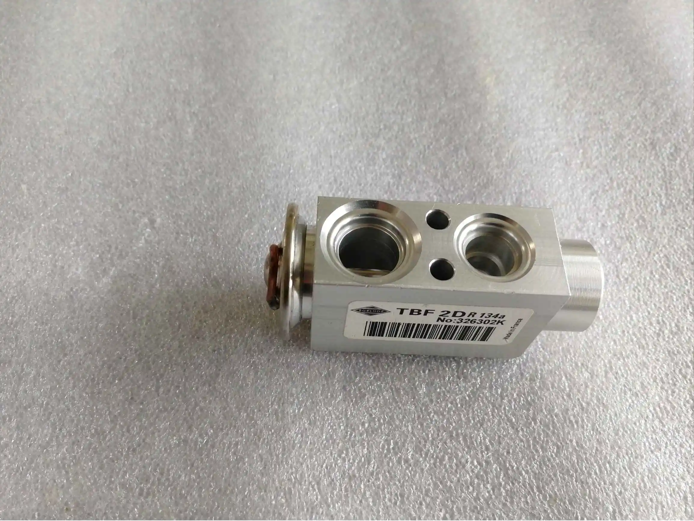 64119159803 for AC Air Conditioning TX Expansion Valve Block Valve for BMW