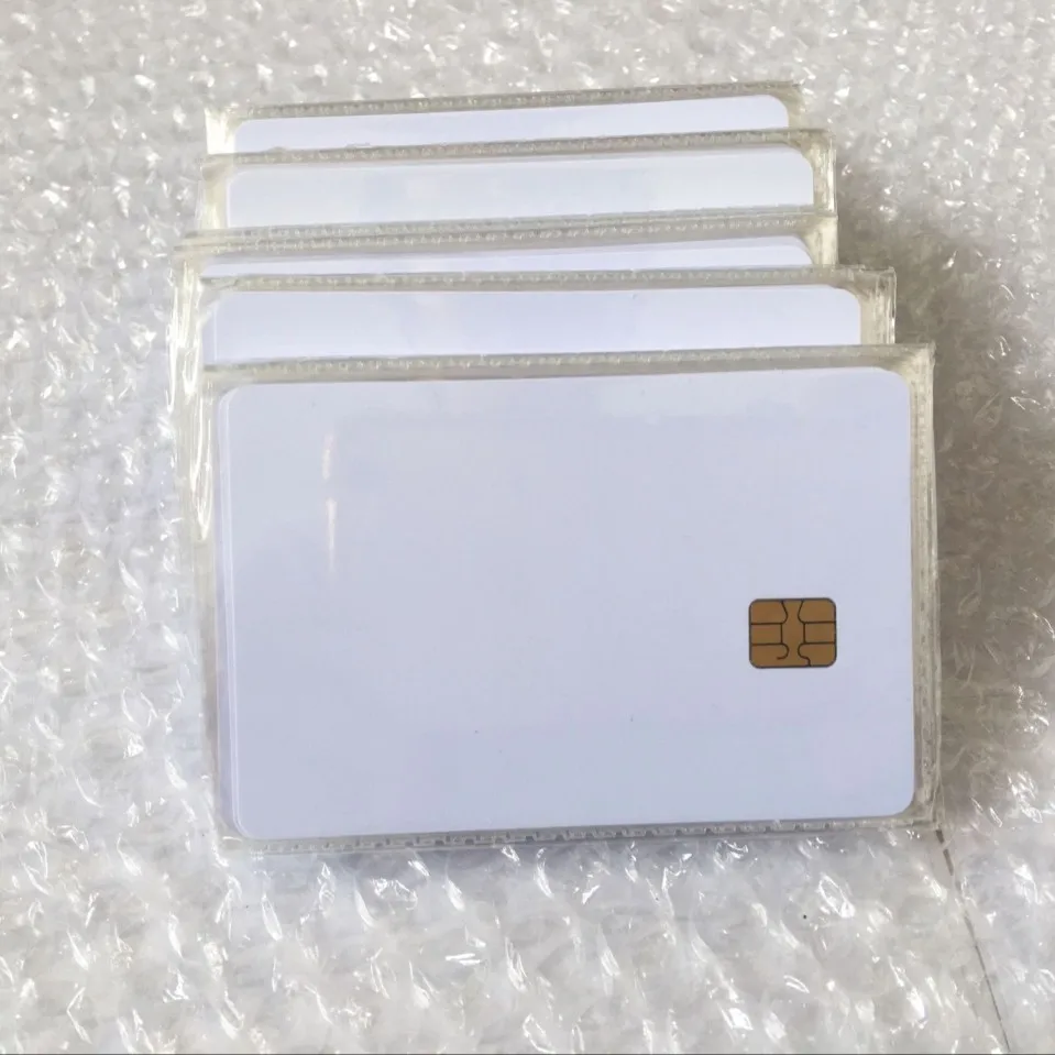 100 Db Üres Pvc Sle-4442 Ic Kártya / Iso7816-3 Sim Contact Card Sle4442 ...