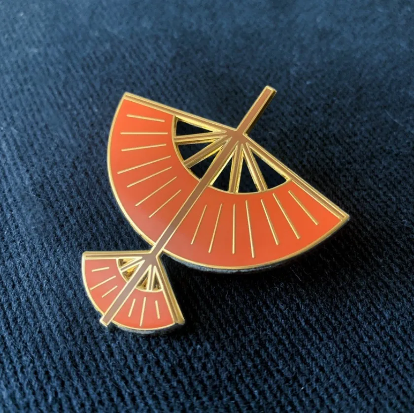 Creative-Pop-Enamel-Pin-Lapel-Badges-Brooch-Funny-Fashion-Jewelry.jpg