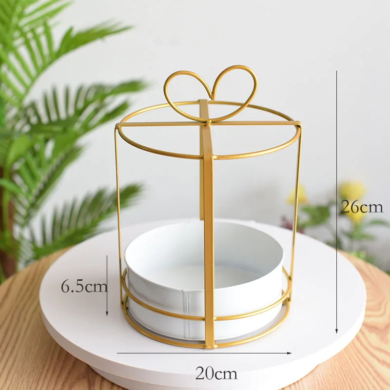 Металлическая корзина для цветов Любовь позолоченный Геометрическая ...